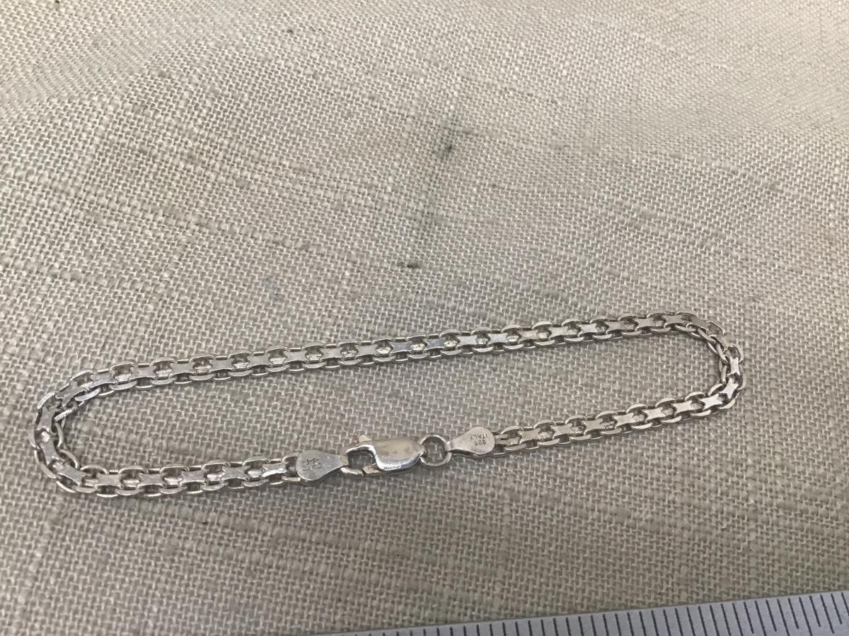 Silver 925 Italy bracelet | EstateSales.org