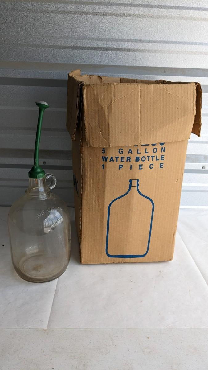 Corning Glass Gallon Water Bottle W Box