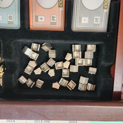 Monopoly Trophy Luxury Edition | EstateSales.org