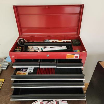 Vintage Sears Craftsman 6 Drawer Tool Box Chest w key | EstateSales.org