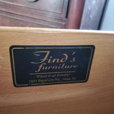 LOT 90: Roll Top Desk, Finds Furniture Company w/Key | EstateSales.org