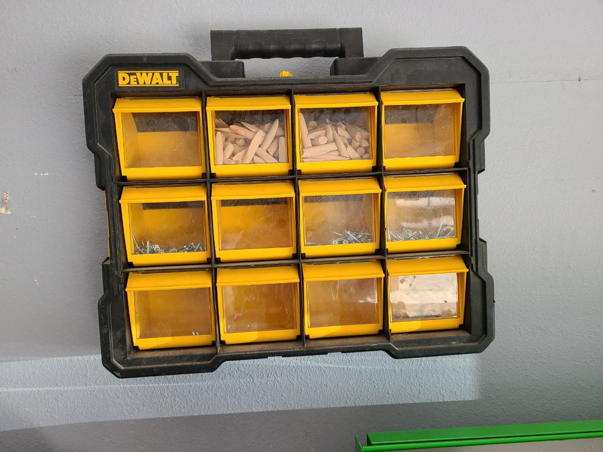 DEWALT 12 Bin Wall Mounted Screw or Other Organizer | EstateSales.org