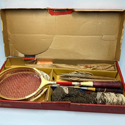 Vintage Badminton Set with Rackets and Net with Stakes | EstateSales.org
