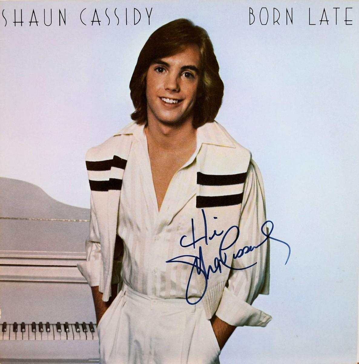 Shaun Cassidy signed album | EstateSales.org