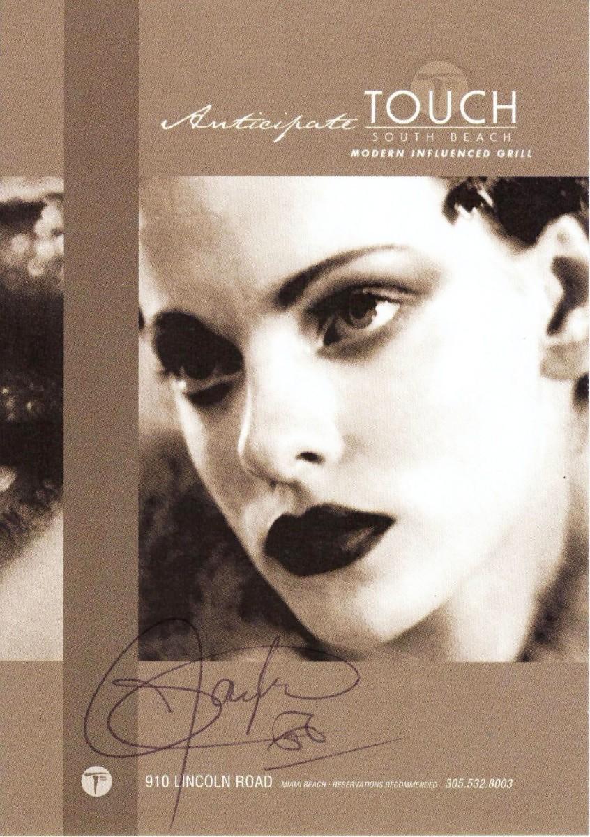 Lawrence Taylor signed post card | EstateSales.org