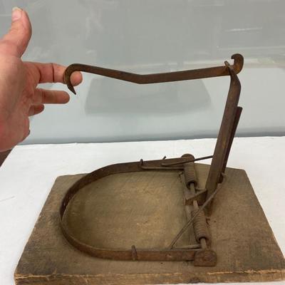Vintage Antique Primitive Spring-Loaded Animal Trap | EstateSales.org
