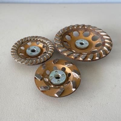 MAKITA CONCRETE RESURFACING DISC, 7”, 5” and 4-1/2” | EstateSales.org