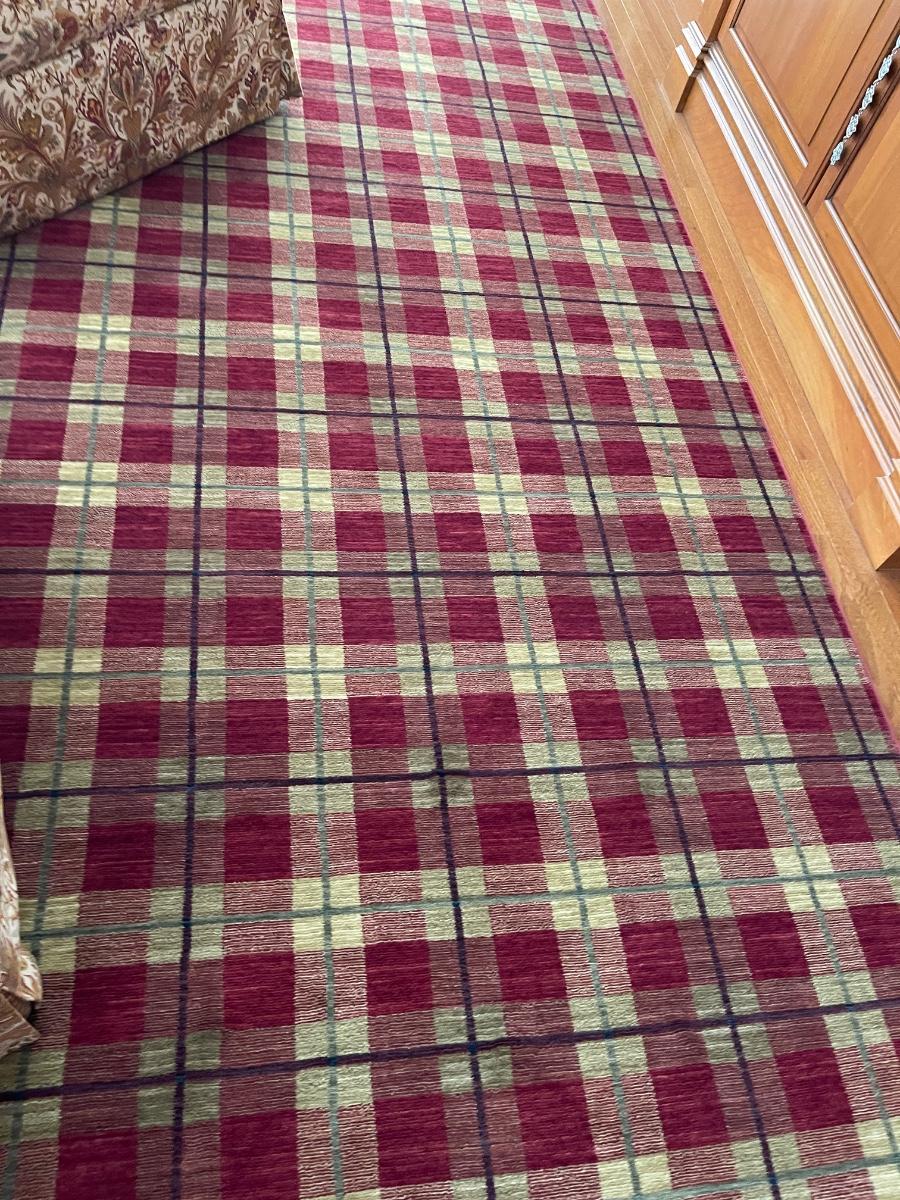 Plaid wool rug | EstateSales.org