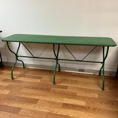 Distressed Green Metal Table | EstateSales.org
