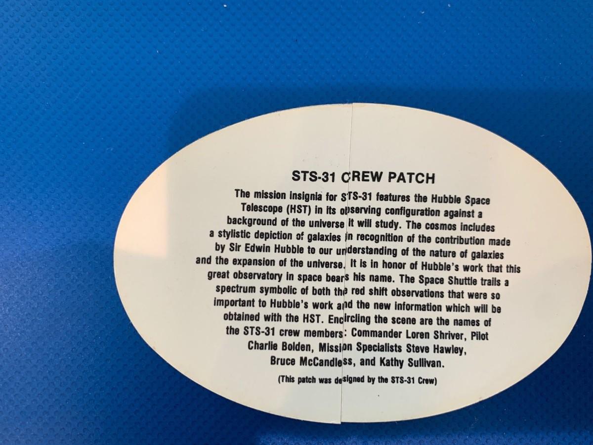 STS-31 Crew Patch | EstateSales.org