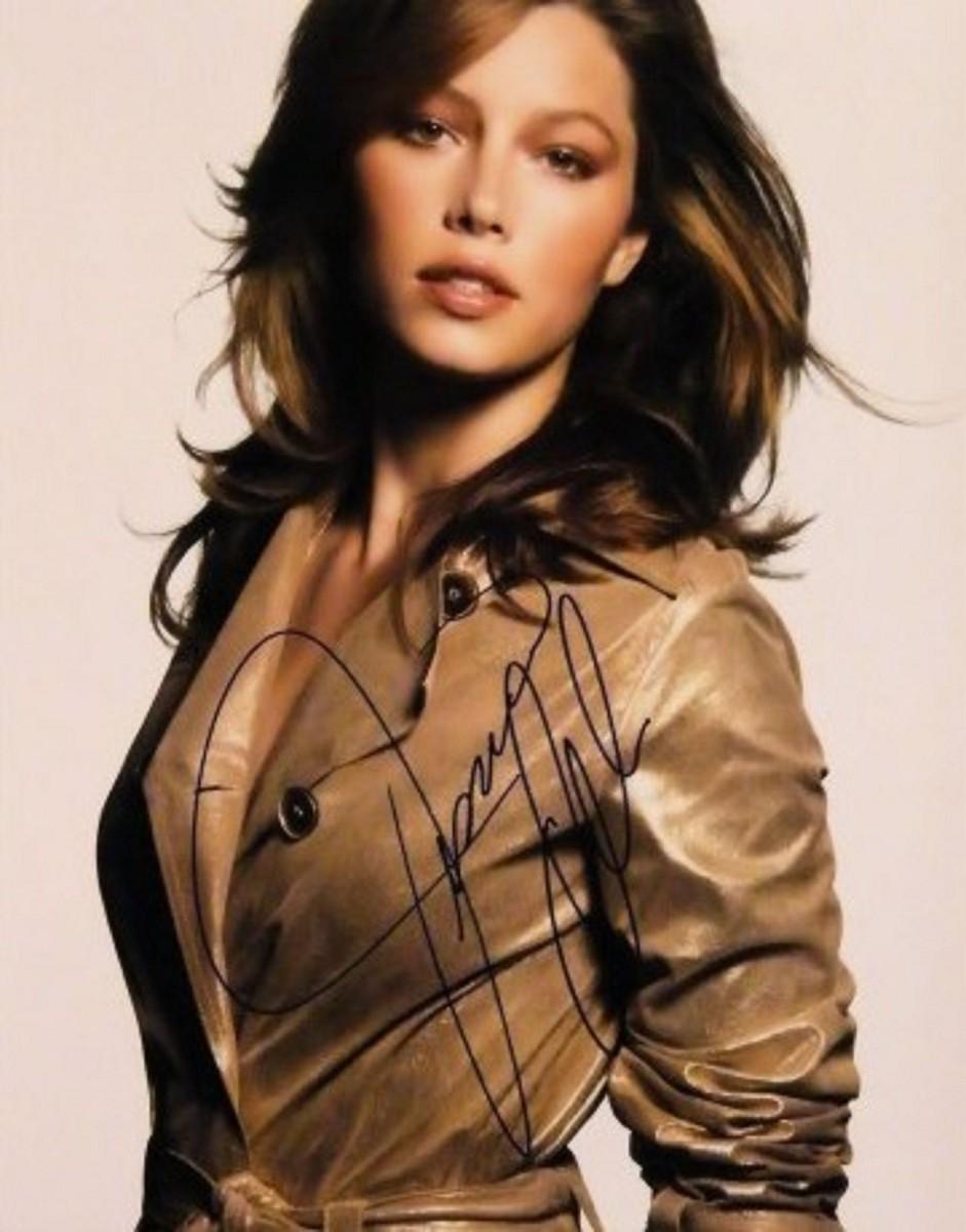 Jessica Biel signed promo photo | EstateSales.org