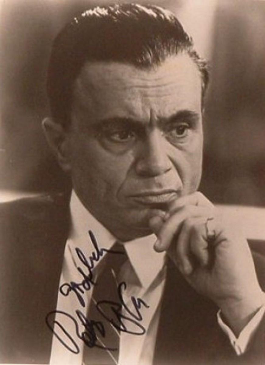 Robert Blake signed portrait photo | EstateSales.org