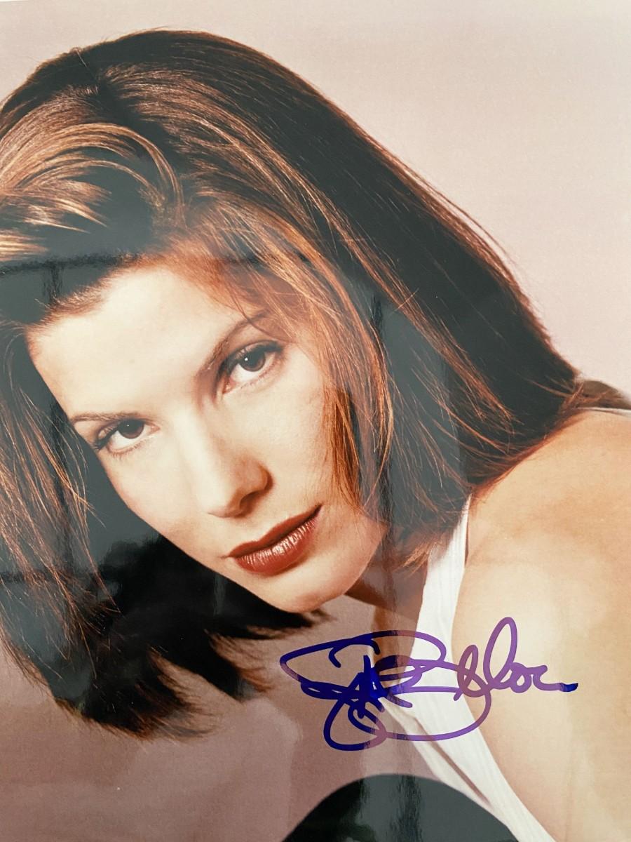 Sandra Bullock signed photo | EstateSales.org
