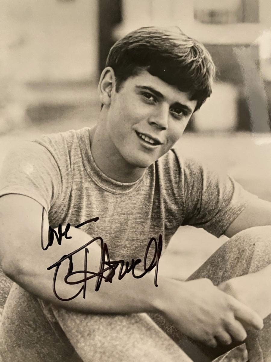 The Outsiders C. Thomas Howell signed photo | EstateSales.org