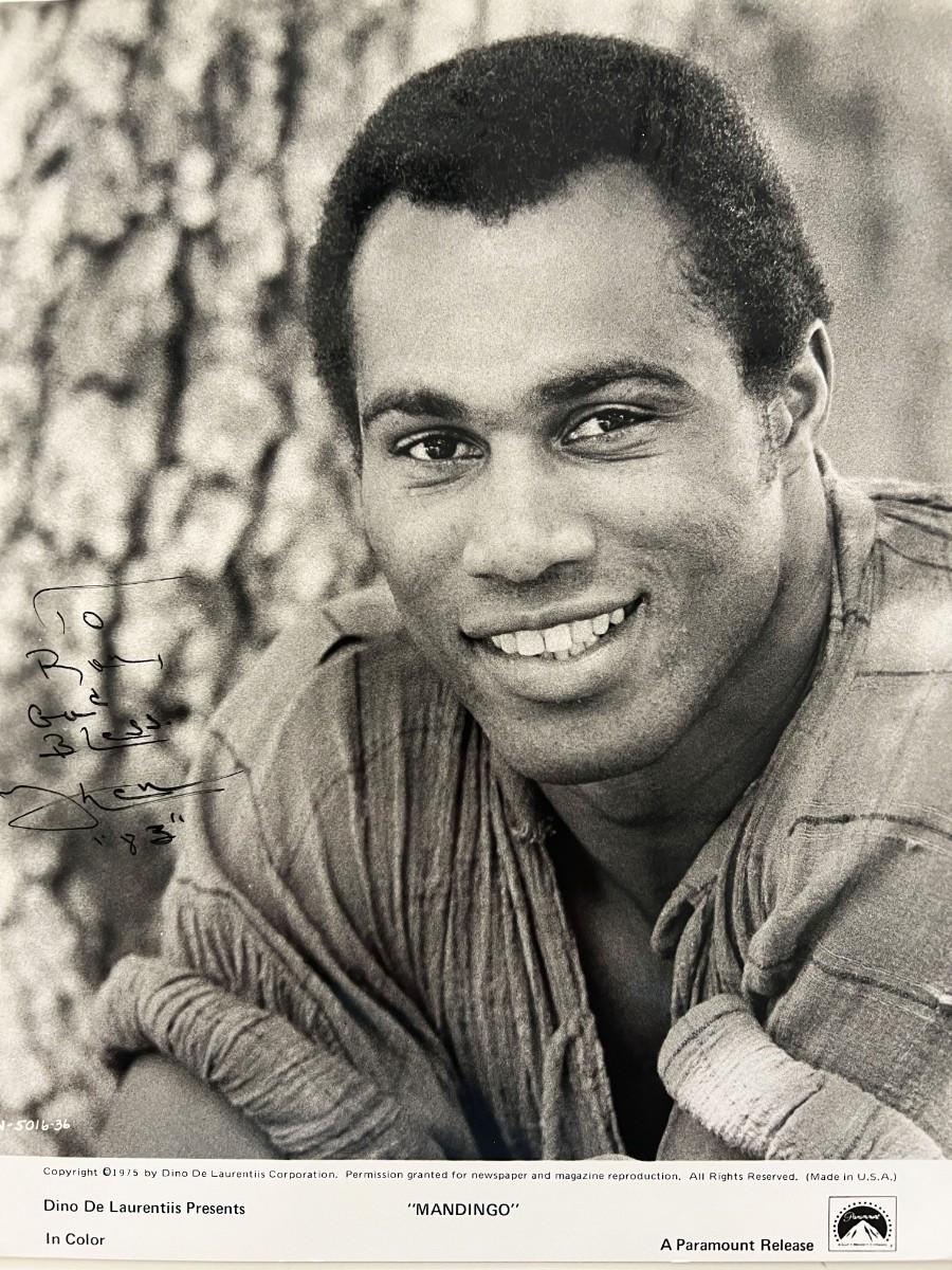 Mandingo Ken Norton signed photo | EstateSales.org