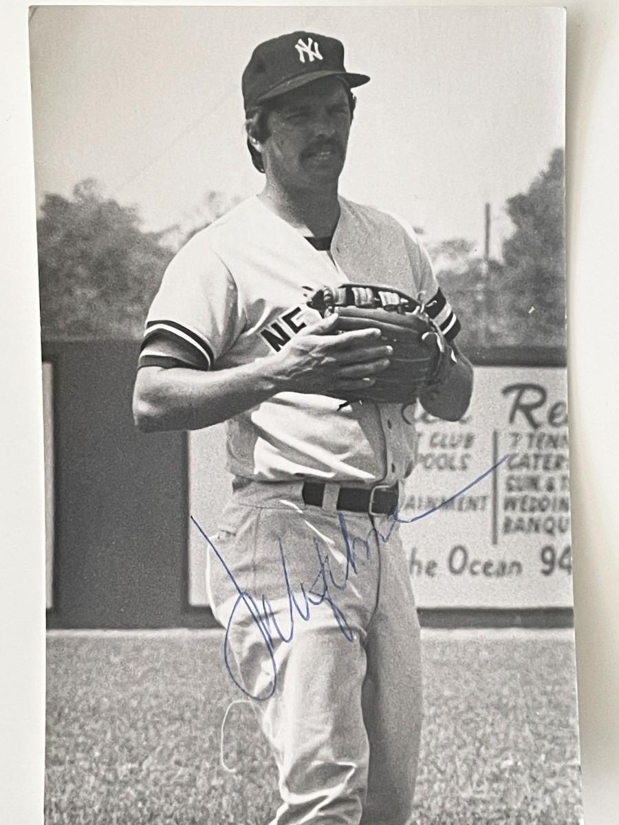 New York Yankees Joe Lefebvre signed photo | EstateSales.org