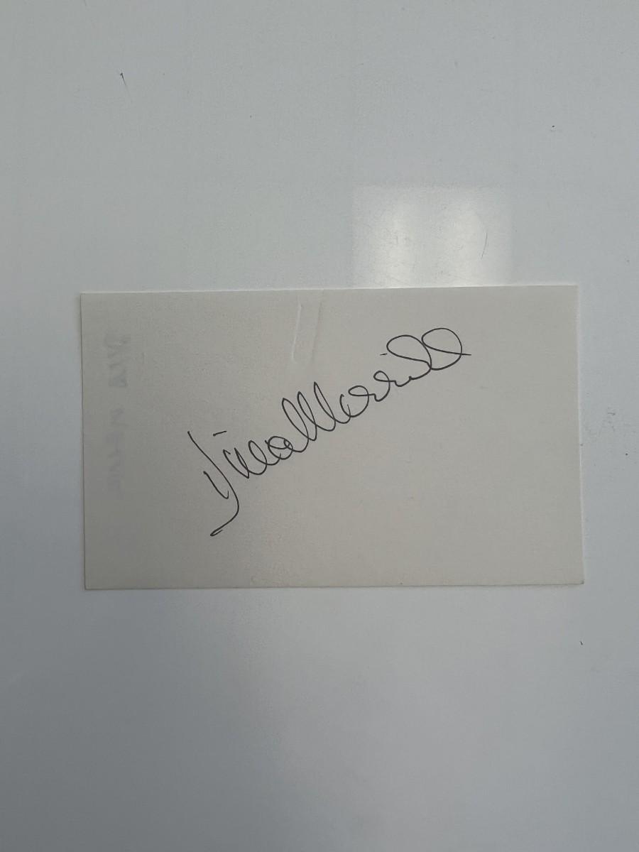 Calamity Jane star Dina Merrill original signature | EstateSales.org