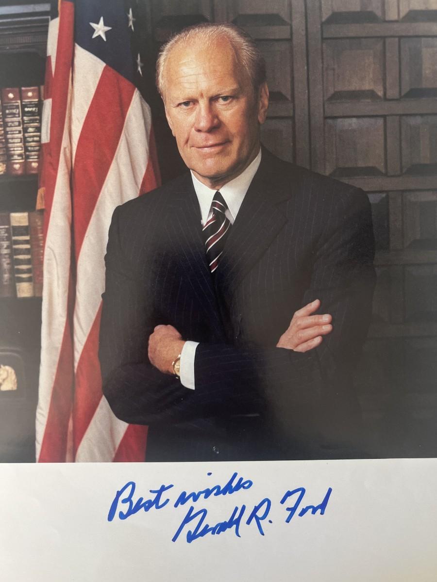 Gerald Ford signed photo | EstateSales.org