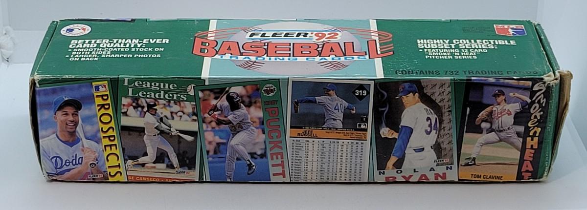 Lot 52: 1992 Fleer Baseball Cards