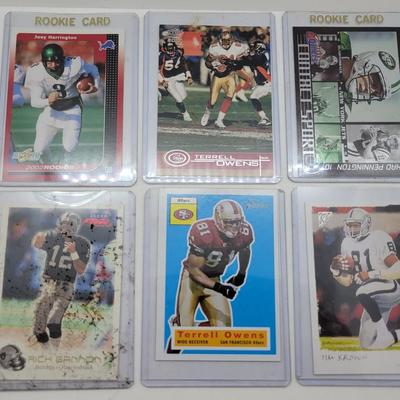 LOT 84: NFL Football Collection Cards & more! | EstateSales.org