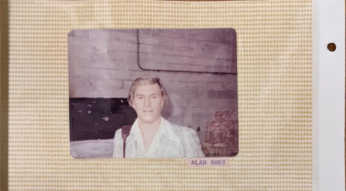 Alan Sues Original Photo | EstateSales.org