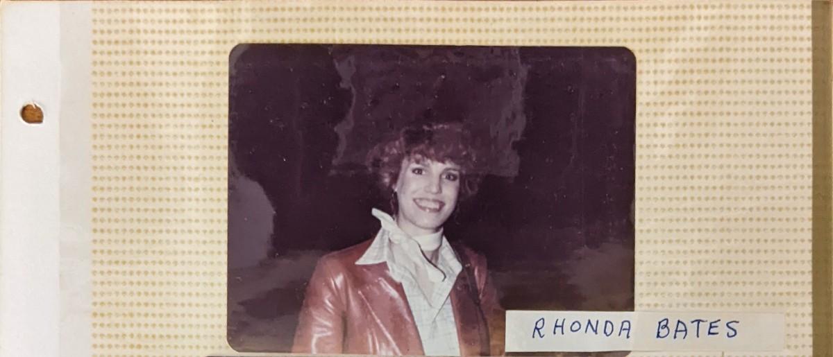 Rhonda Bates Original Photo | EstateSales.org
