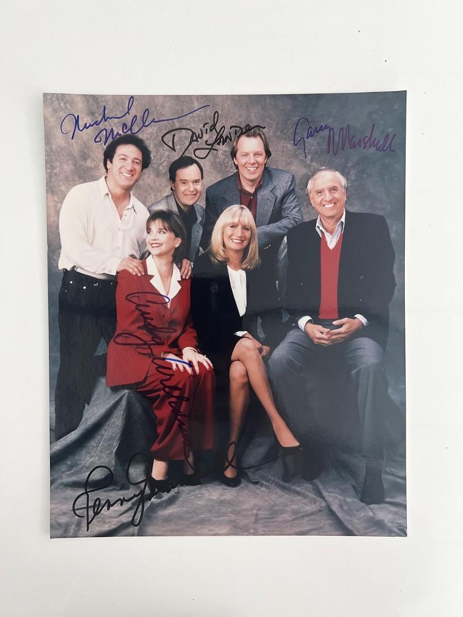 Laverne & Shirley cast signed photo | EstateSales.org