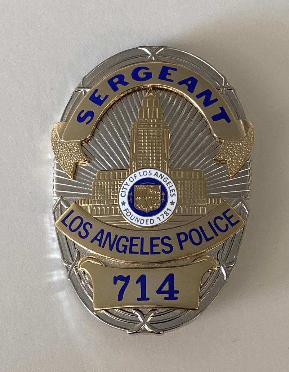 Dragnet Joe Friday #714 replica prop badge | EstateSales.org