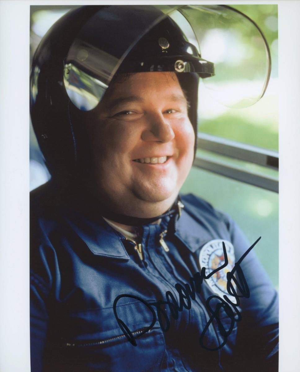 Donovan Scott signed photo | EstateSales.org