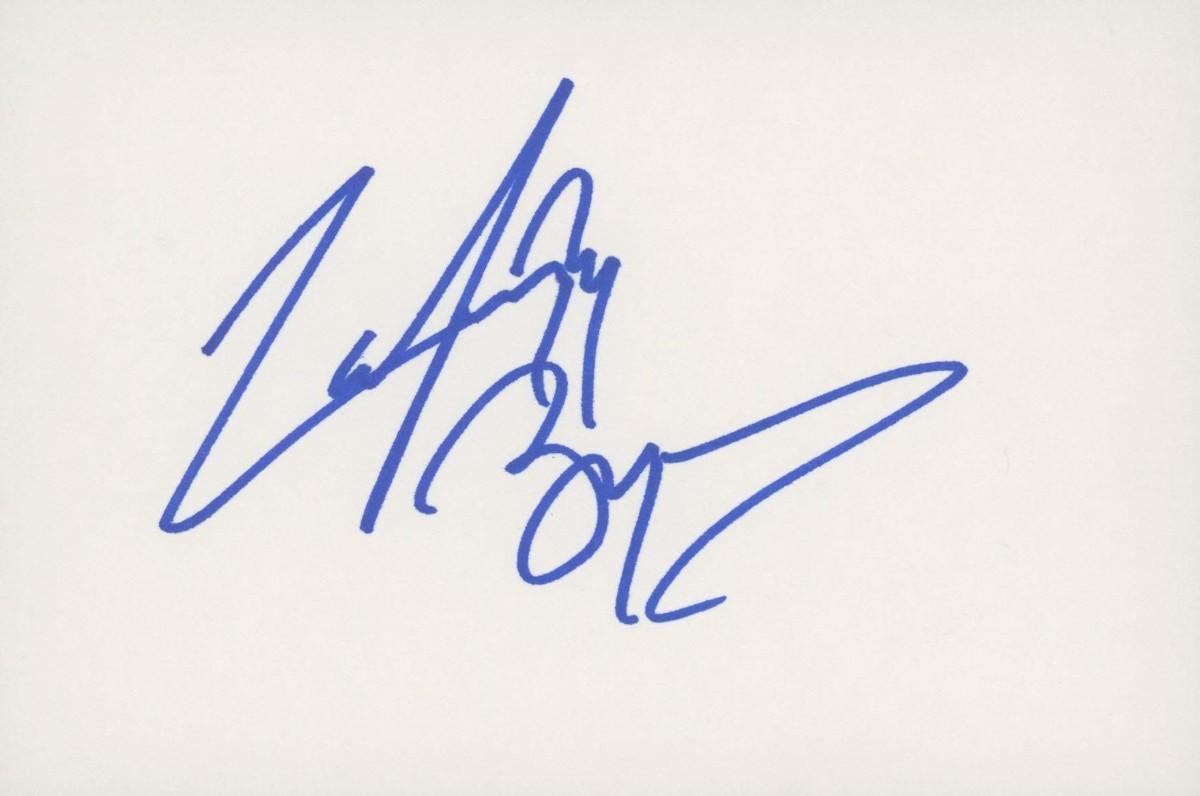 Zachary Ty Bryan signature cut | EstateSales.org