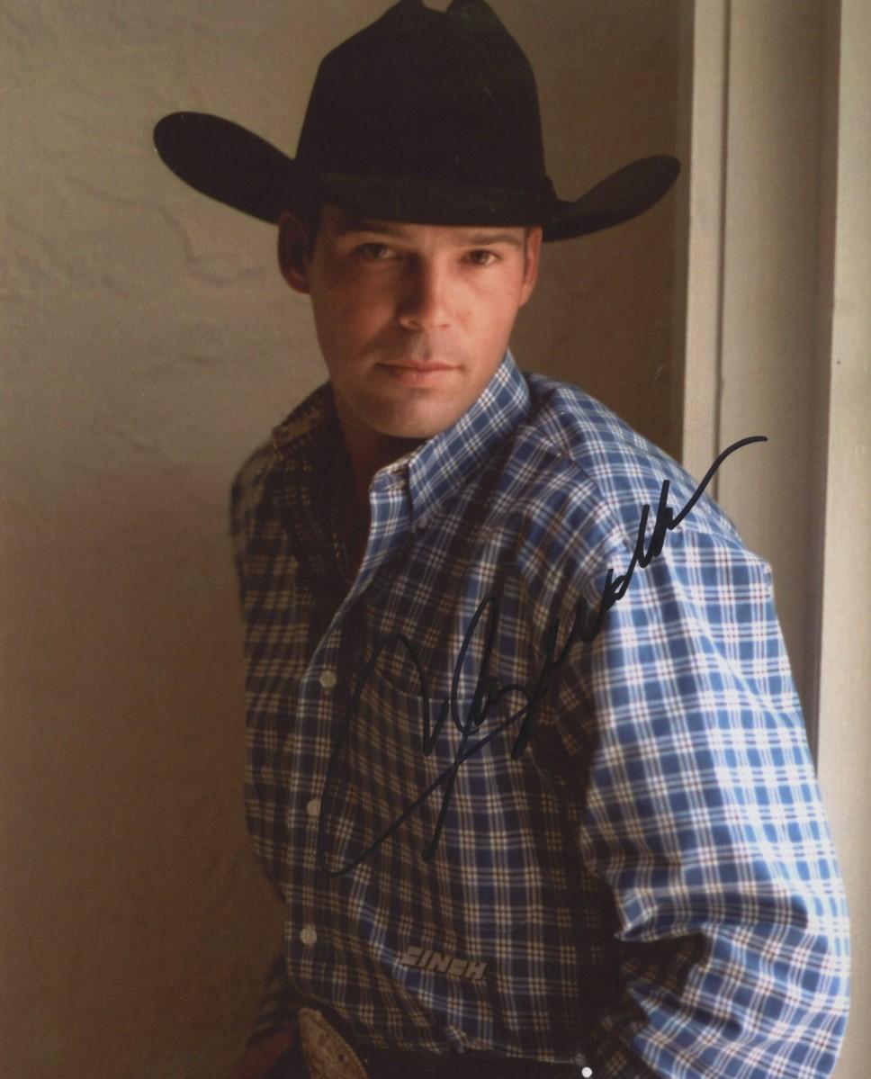 Clay Walker signed photo | EstateSales.org