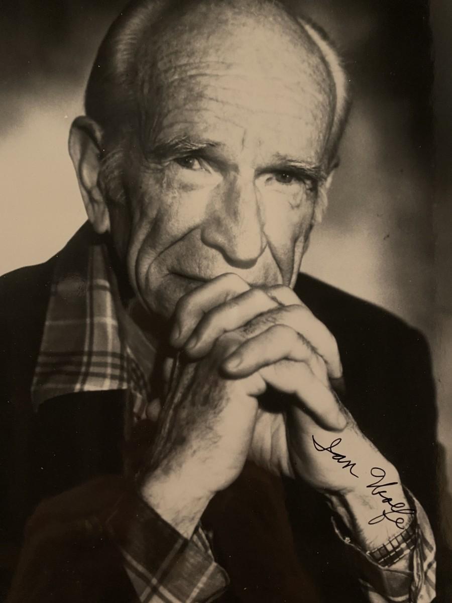 Ian Wolfe signed photo | EstateSales.org