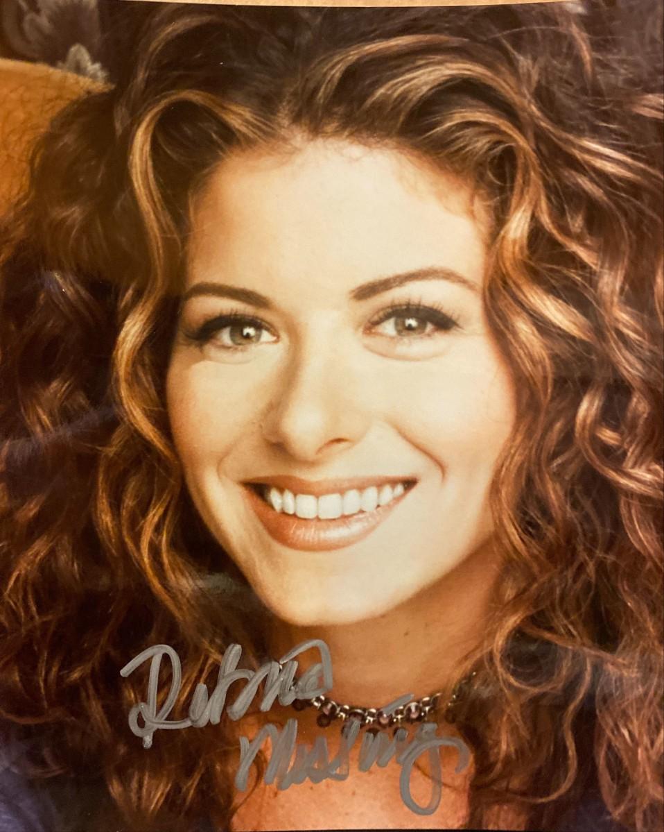 Debra Messing signed photo | EstateSales.org