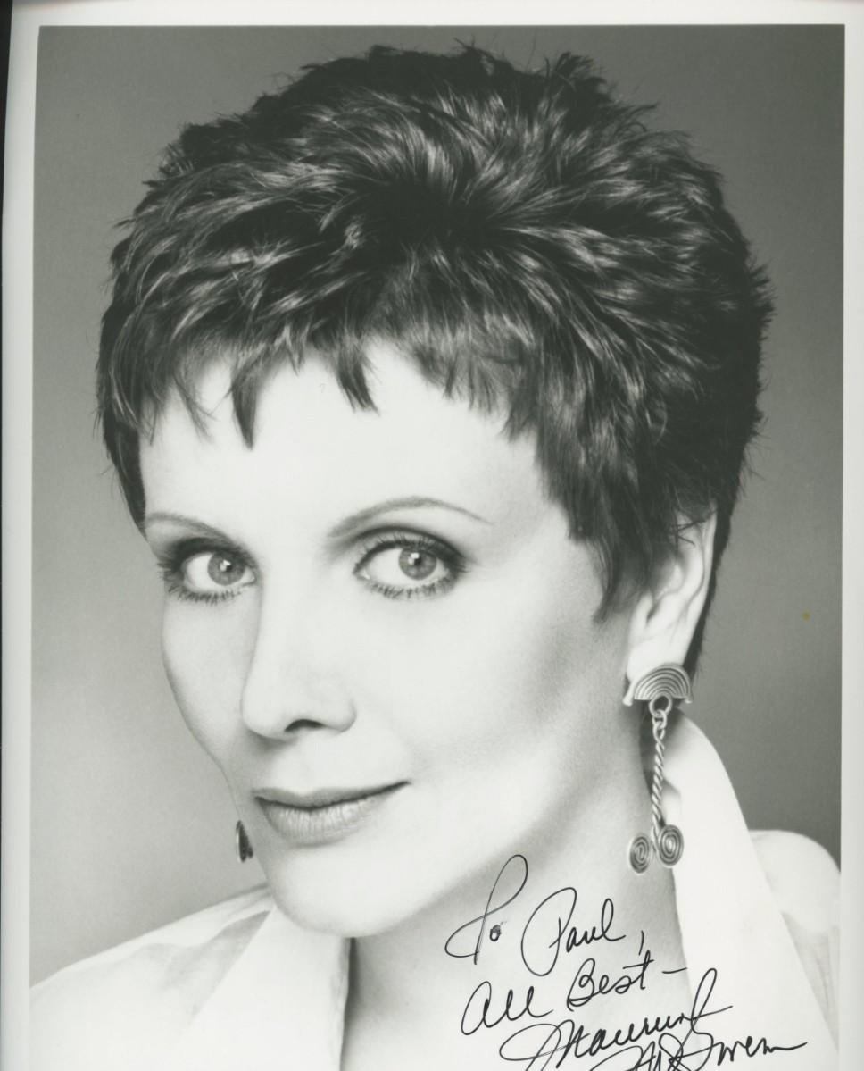 Maureen McGovern signed photo | EstateSales.org