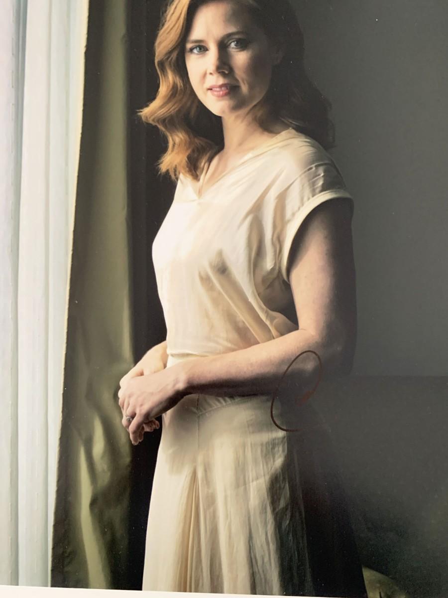 Amy Adams signed photo | EstateSales.org