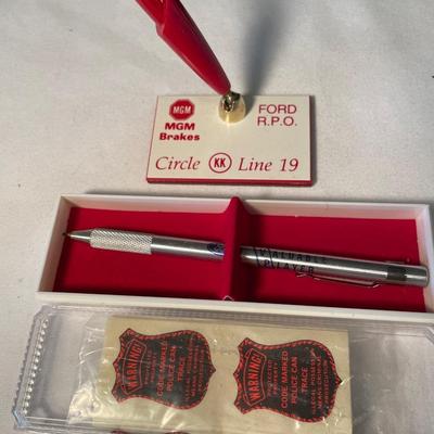 Vintage Ford pens | EstateSales.org