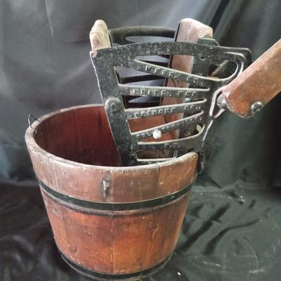 OLD WOODEN MOP BUCKET | EstateSales.org