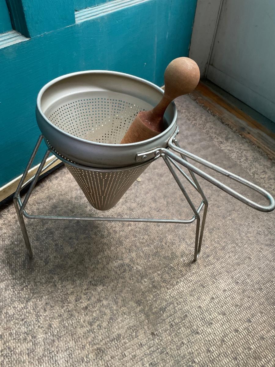 Vintage Colander stainless | EstateSales.org