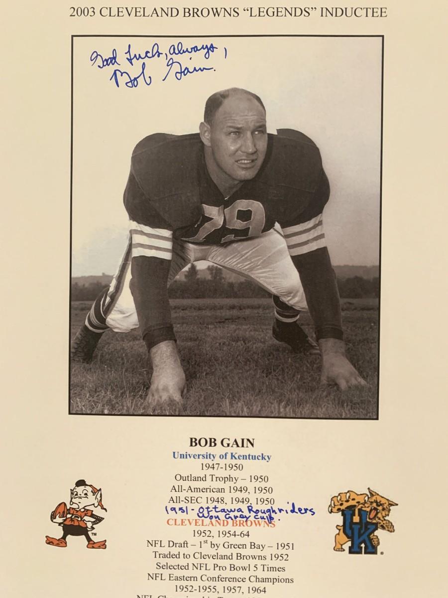 Cleveland Browns Bob Gain signed photo | EstateSales.org