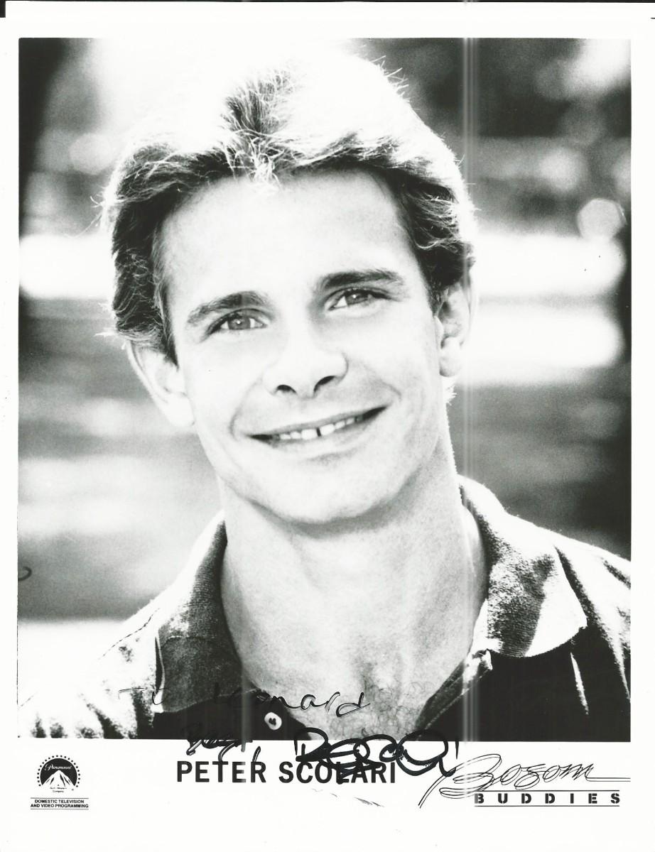 Peter Scolari Signed Photo | EstateSales.org