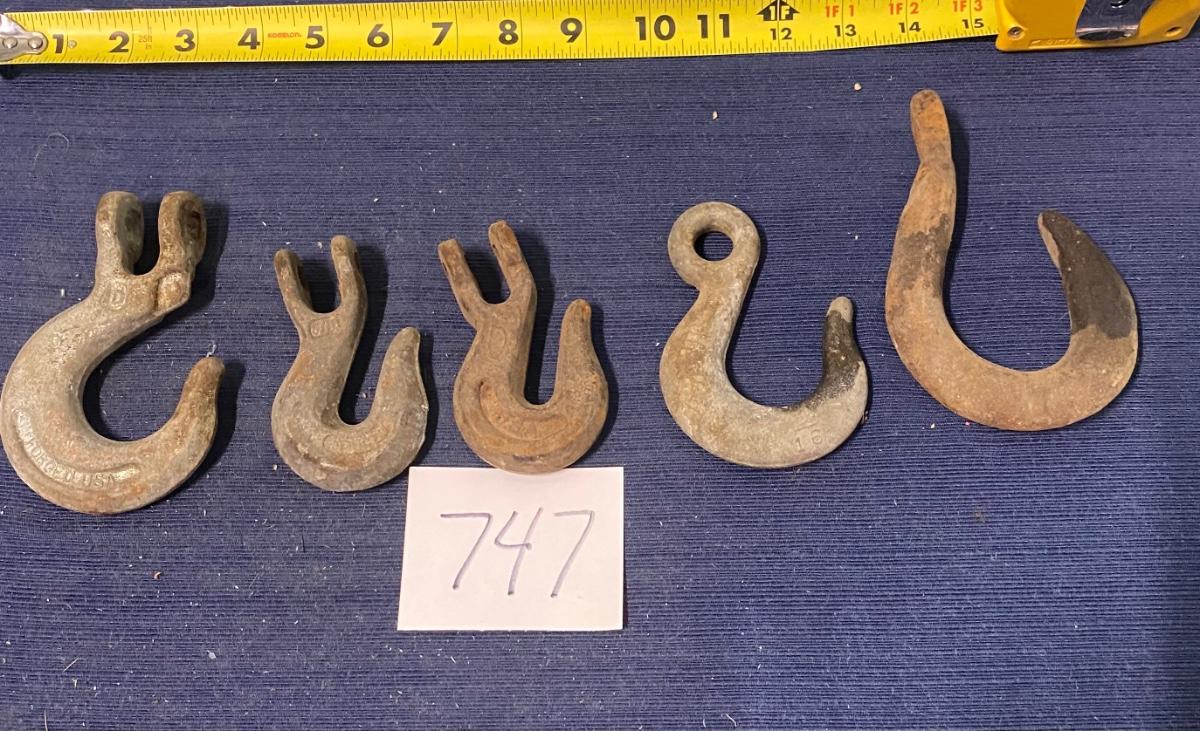 Hooks | EstateSales.org