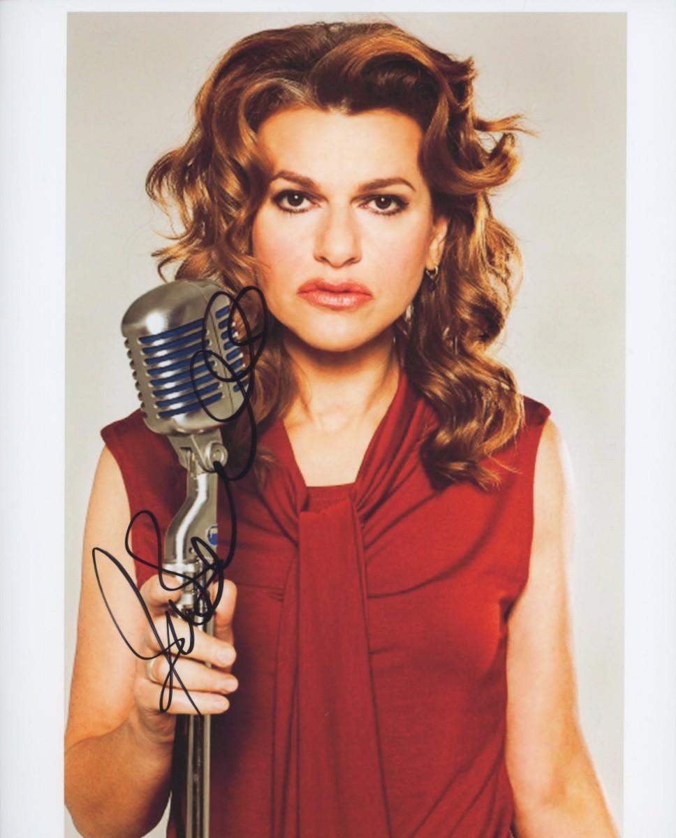 Sandra Bernhard signed photo | EstateSales.org