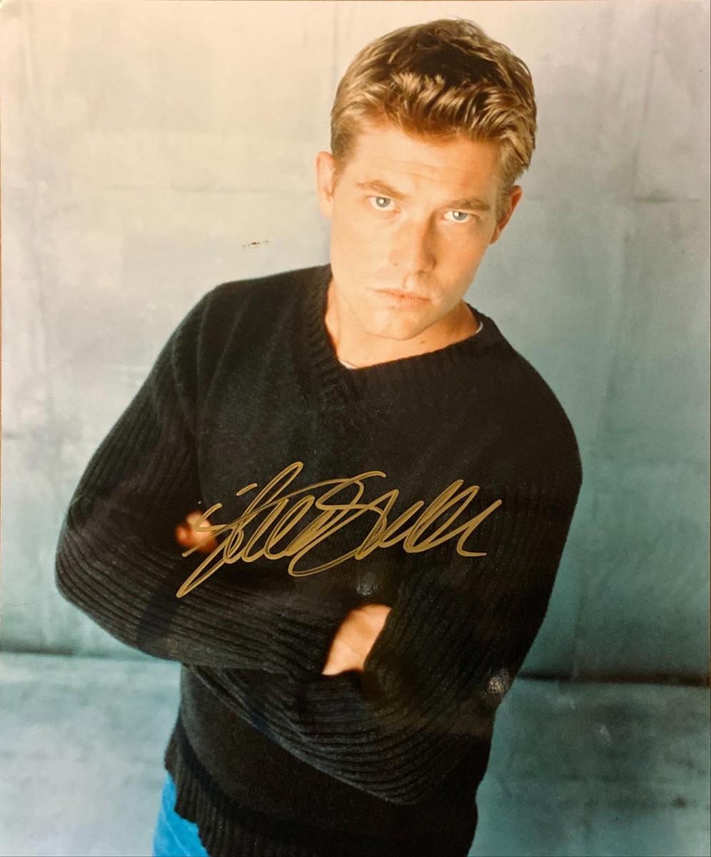 Stephen Snedden signed photo | EstateSales.org