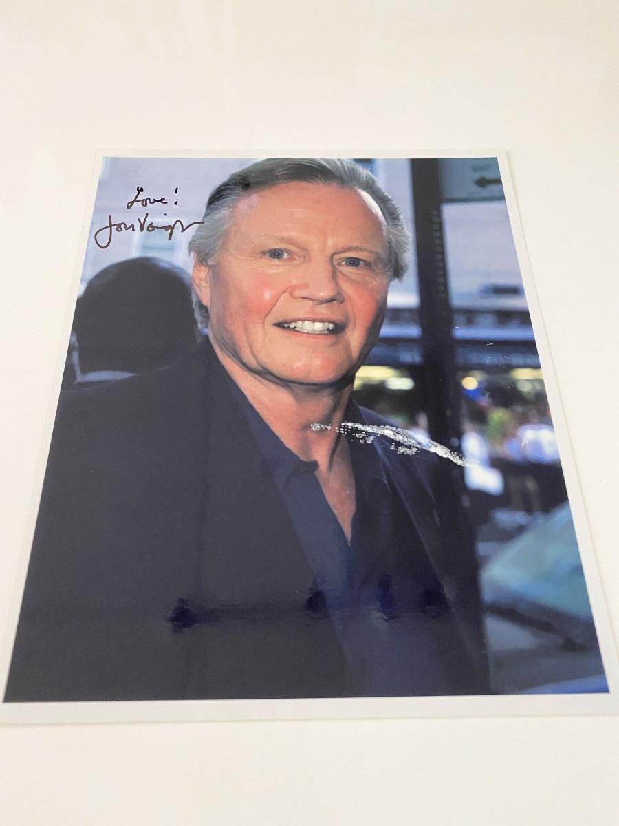 Jon Voight signed photo | EstateSales.org