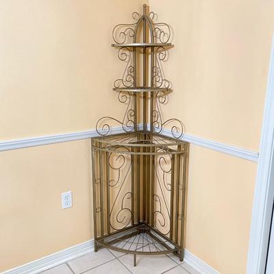 Gold Finish Metal Corner Bakers Rack | EstateSales.org