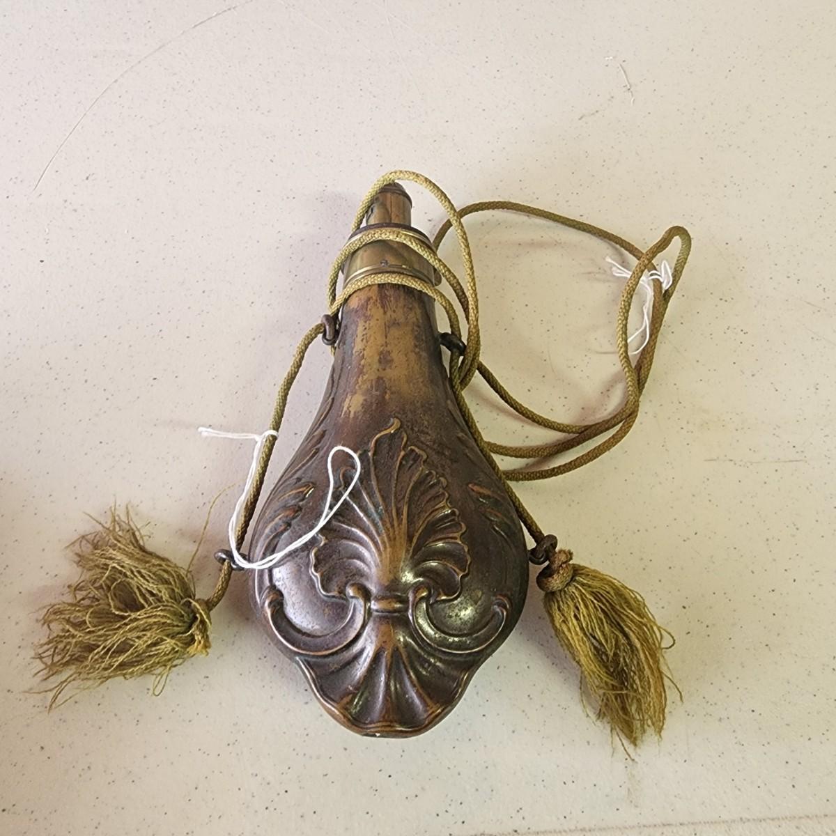 Civil War Era Powder Flask | EstateSales.org