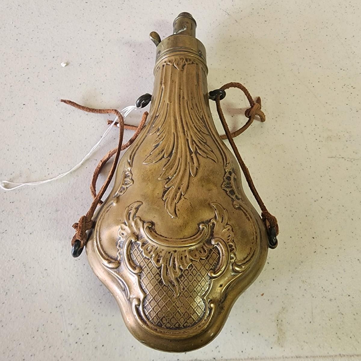 Powder Flask, Civil War Era | EstateSales.org