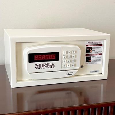 MESA SAFE COMPANY ~ Electronic Safe | EstateSales.org