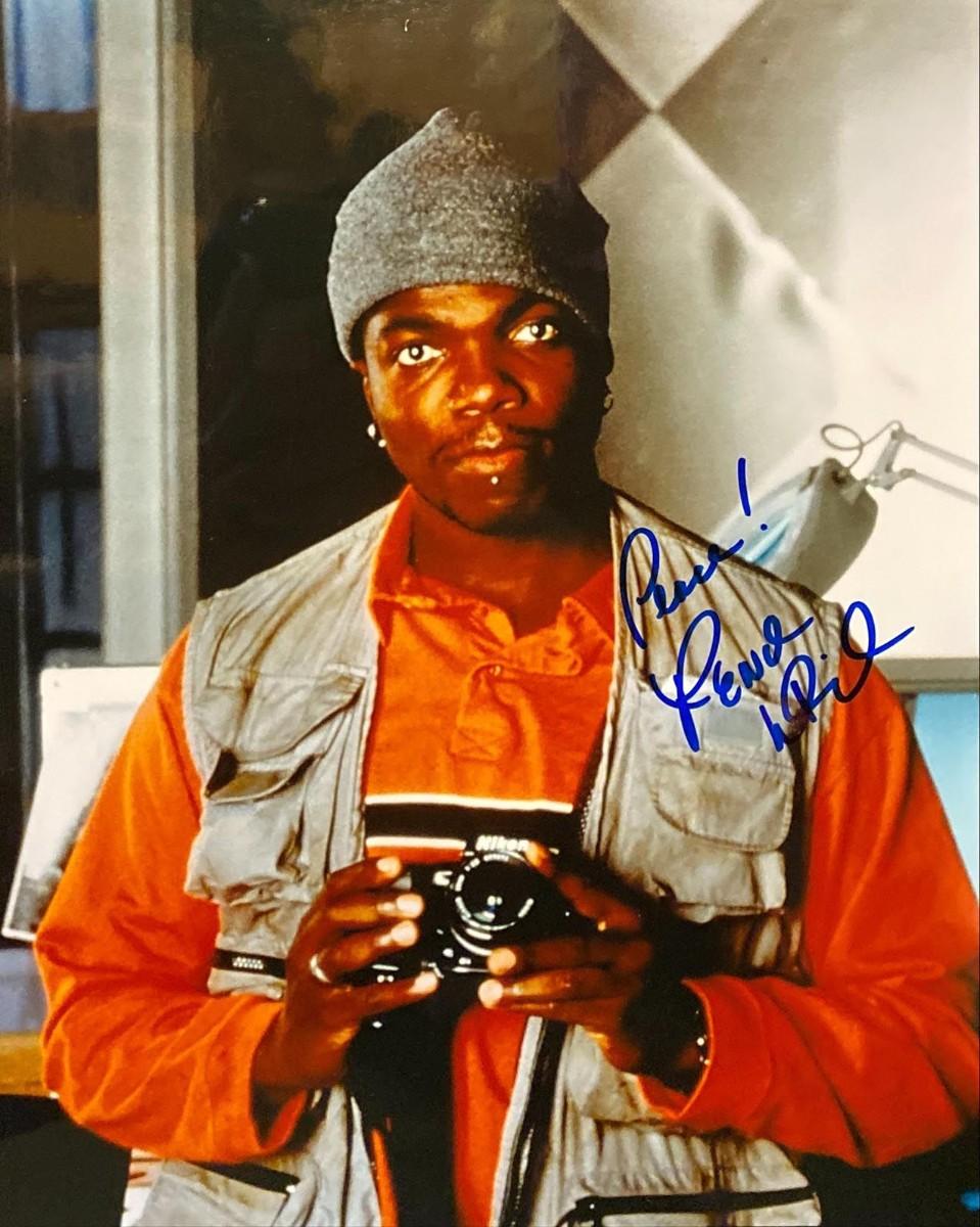 Reno Wilson signed photo. GFA Authenticated | EstateSales.org