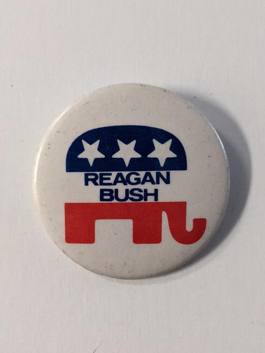 Reagan Bush Vintage Campaign Pin | EstateSales.org